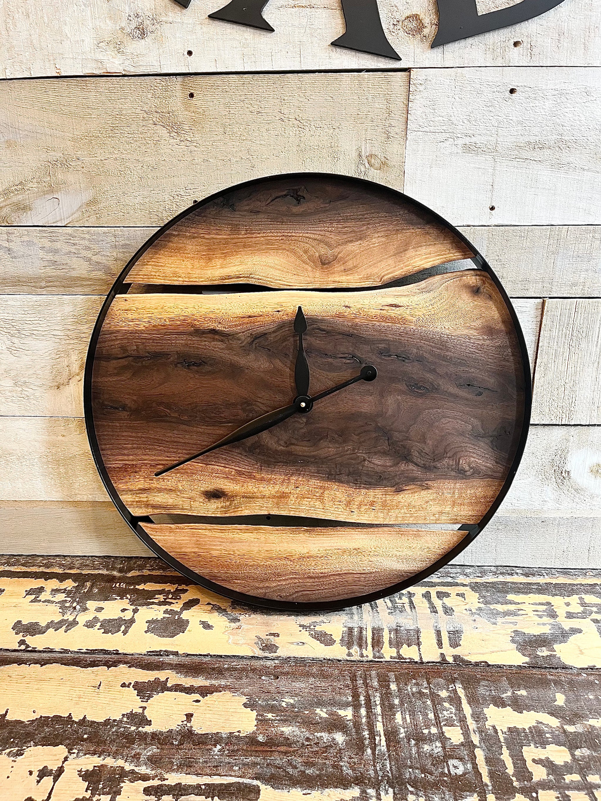 Woodcraft Clocks Mississauga | Live Edge Wood Clock (24") – Wood Craft Bros